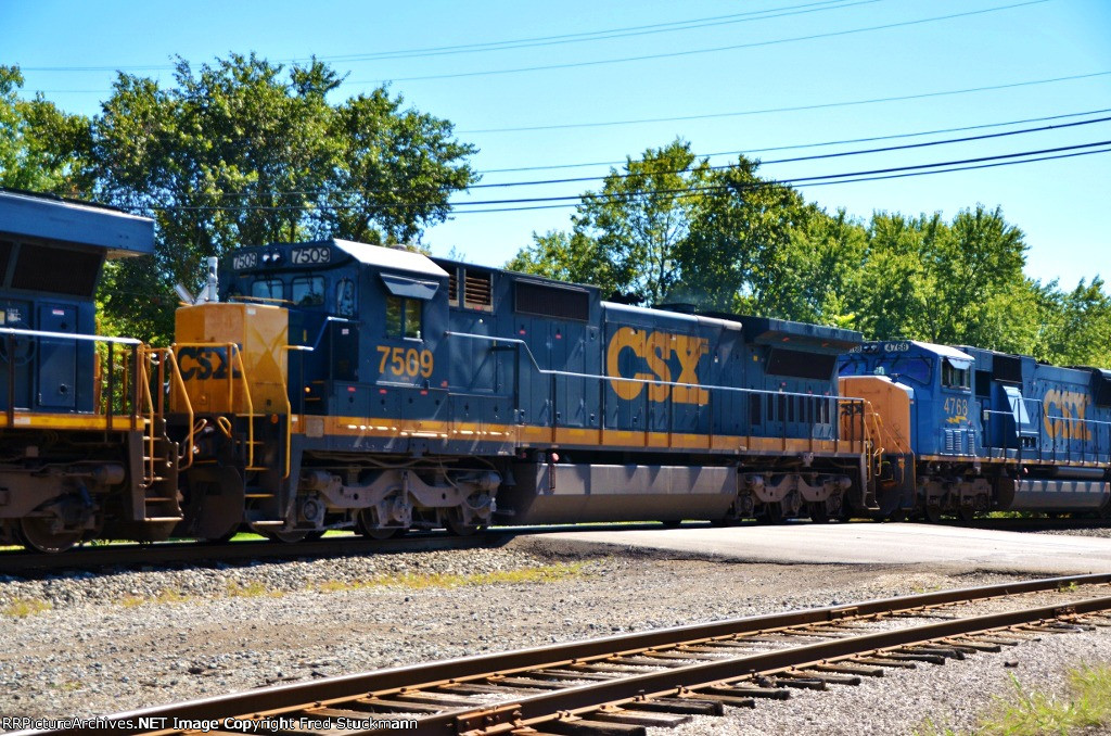 CSX 7569